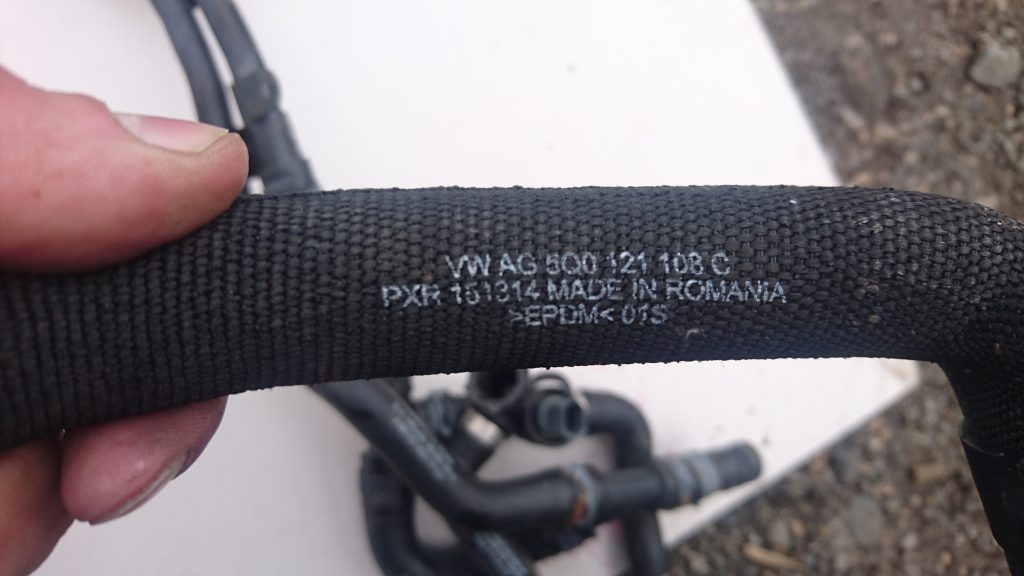 AUDI A3 8V TSI PRZEWÓD WODY 5Q0121065H Komplet - Części zamienne ...